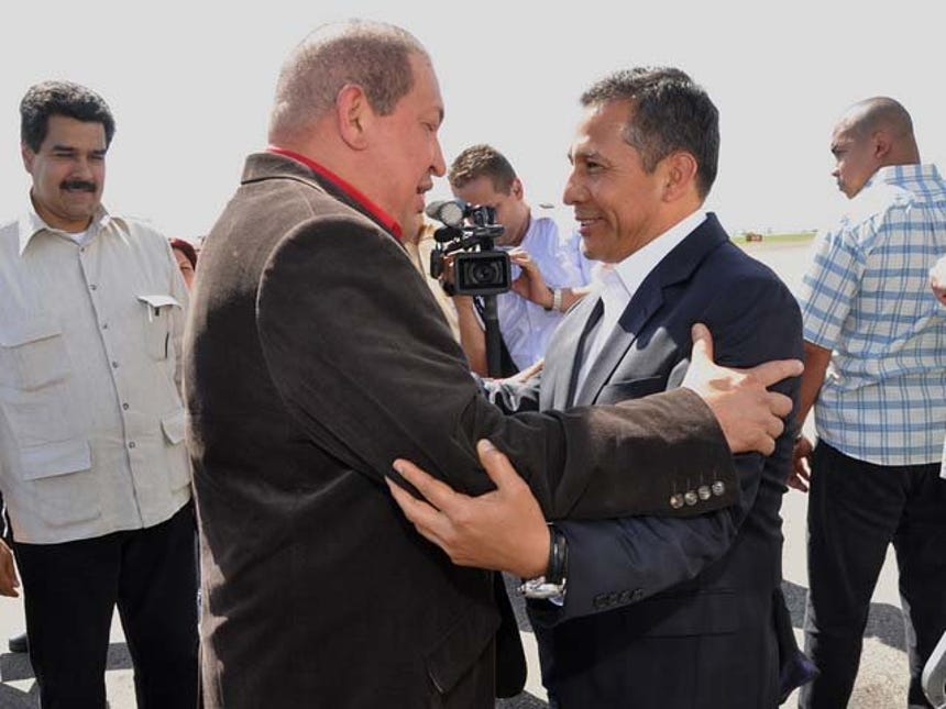 Ollanta Humala felicitó a Hugo Chávez el mismo día de su triunfo