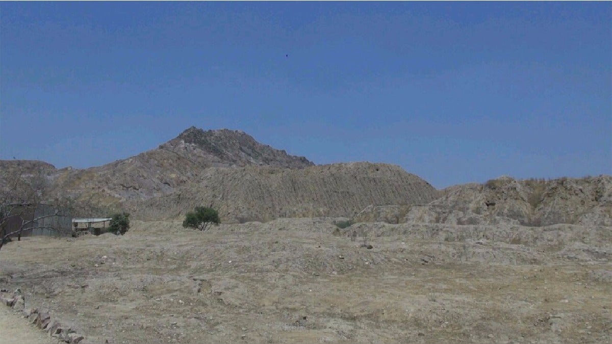 Se reanudan excavaciones en complejo arqueológico de Túcume | RPP Noticias