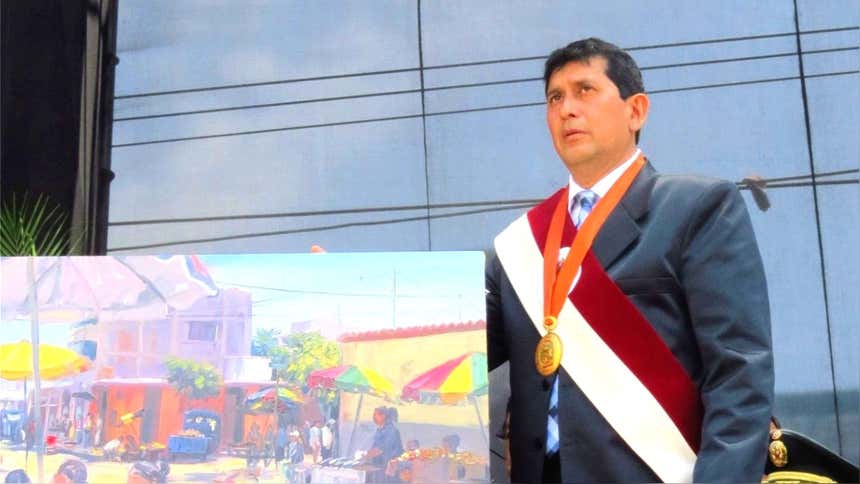 JNE suspende a alcalde de Moche condenado por corrupción