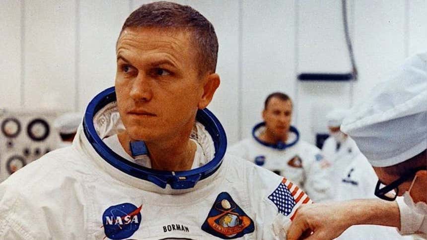 Muere Frank Borman, astronauta que dirigió la primera misión alrededor ...