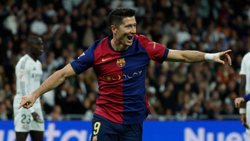 Robert Lewandowski en Real Madrid vs Barcelona: ver doblete 2-0 en ...