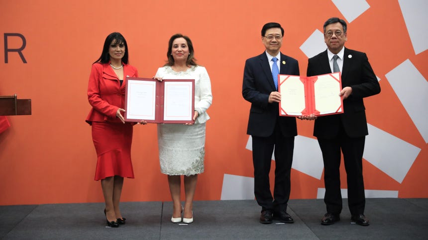 Perú y Hong Kong suscribieron Tratado de Libre Comercio en el marco de ...