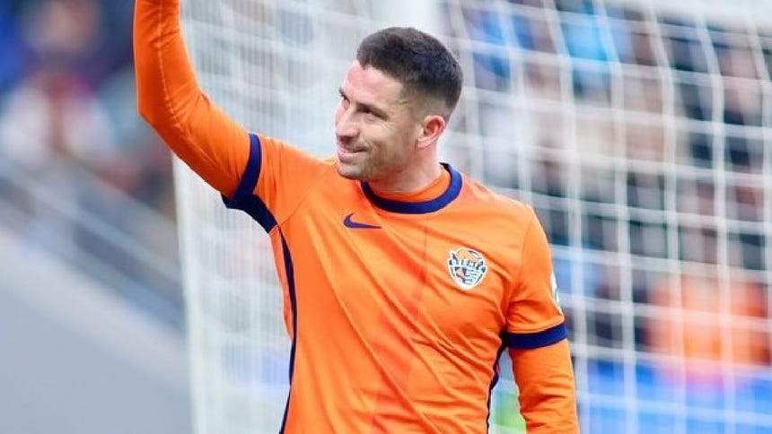 Santiago Ormeño debutó con el Qingdao Hainiu en Superliga China 2025