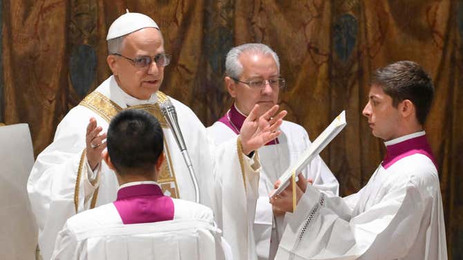 Sacerdote Pablo Larrán sobre papa León XIV: "Siempre me decía que ...