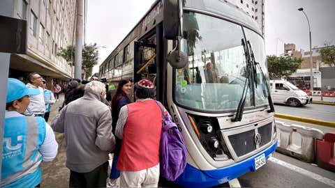 Comenzó a operar nueva ruta del Corredor Azul que une el Cercado de ...