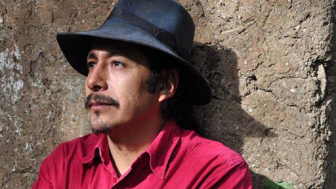 Desde los Andes hasta Europa: Antonio Paucar y el arte peruano que hoy ...