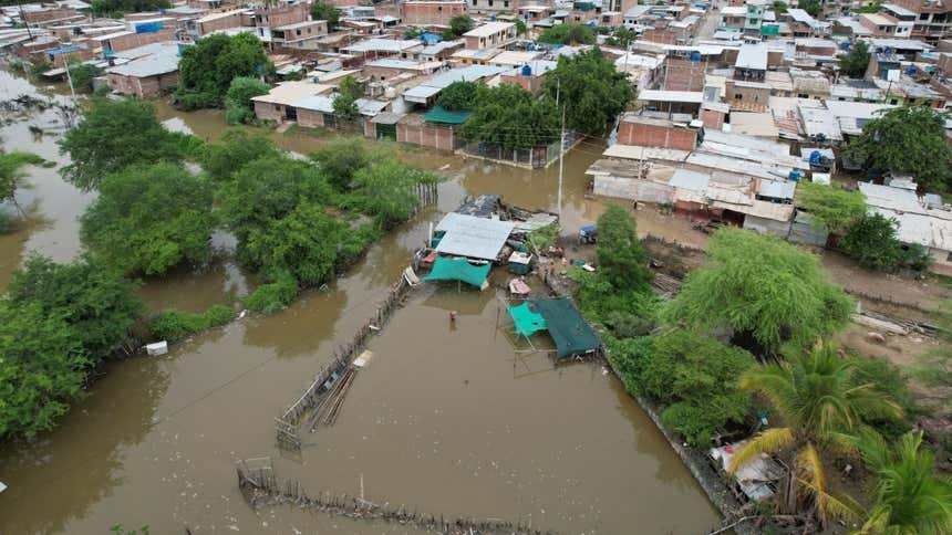 Gobierno declara estado de emergencia en 10 regiones por peligro ...